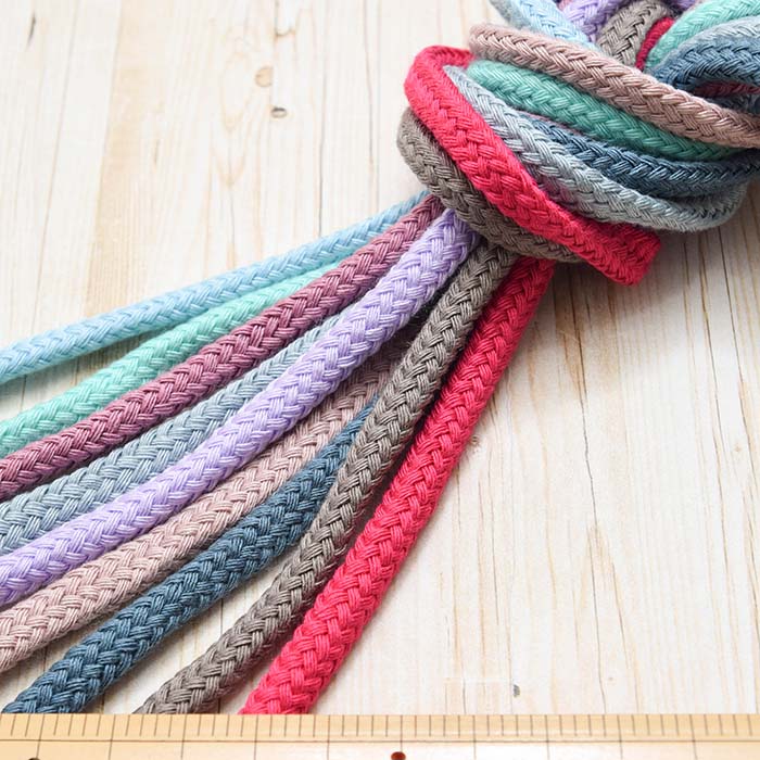 Color spindle string