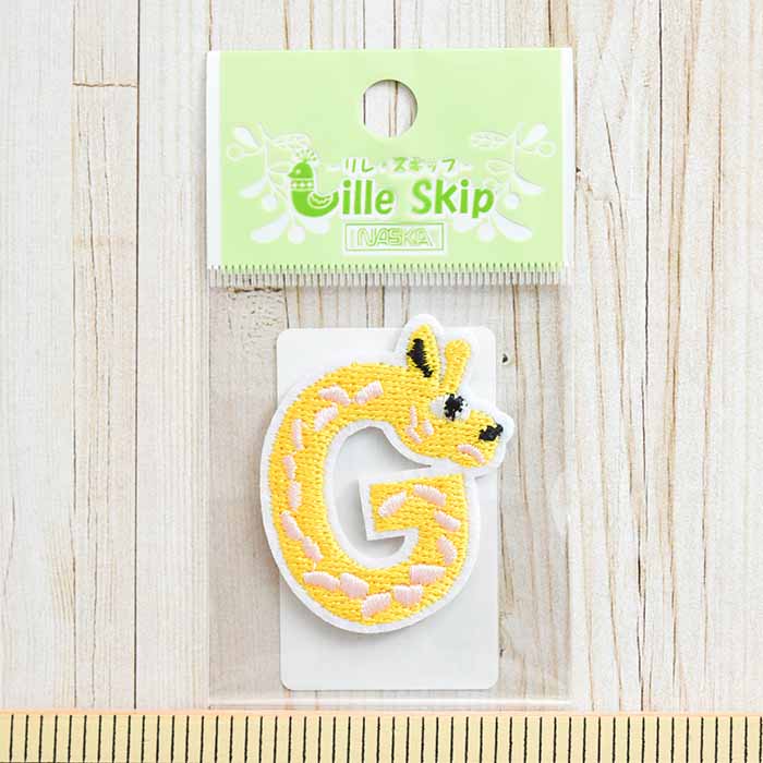 Iron adhesive emblem animal alphabet Giraffe (Kirin) | nomura tailor